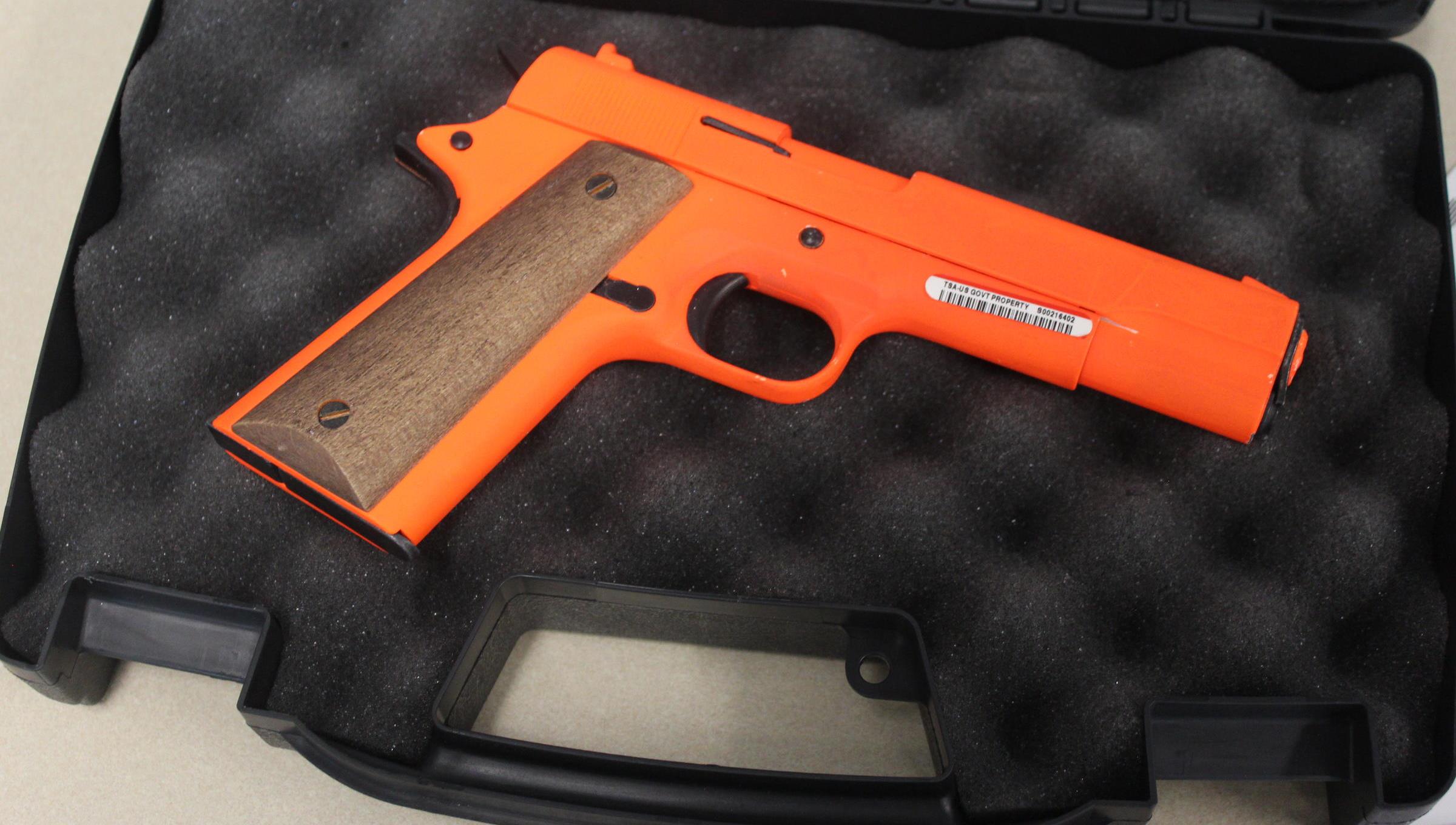 TSA to demonstrate proper way MEM travelers can bring their guns with ...